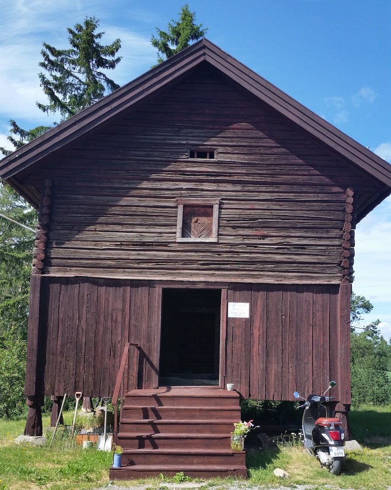 Grinaker Weaving Shop – As the Whorl Turns